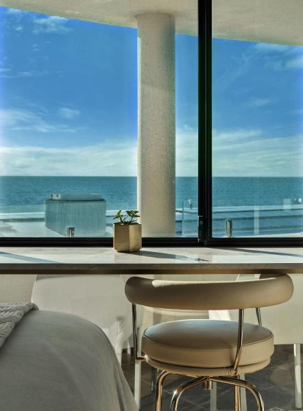 Cottesloe Neue Blue Apartment - Cottesloe