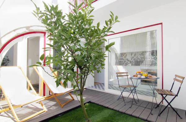 Hm - The Garden - Oliveira do Douro