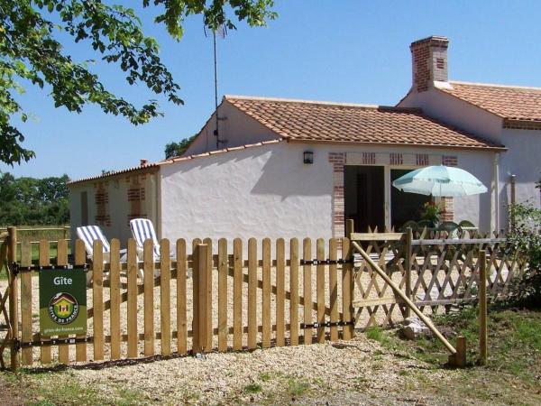 Gîte Authentique Avec Terrasse, Jardin Clos Et Wifi à La Garnache - Fr-1-426-140 - Vendée