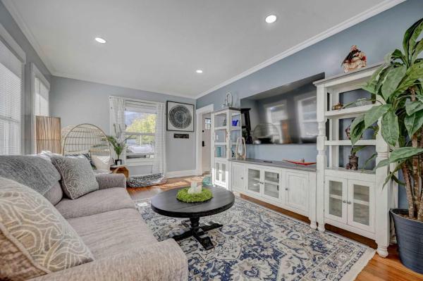 6br Stylish Home Hot Tub Games Near Old Colo - Colorado Springs, CO