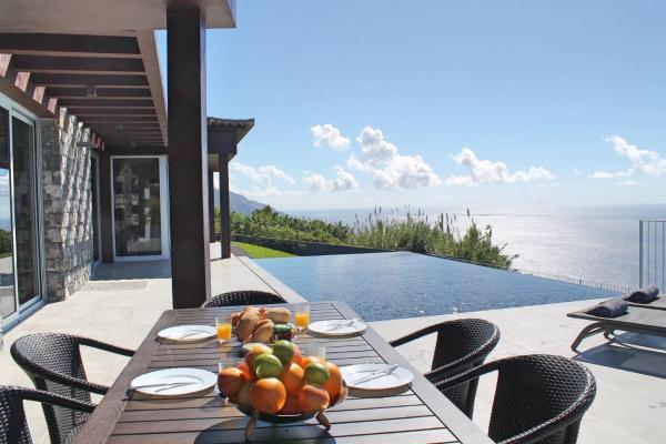 Spectacular Calheta Villa Villa Cliffscape 3 Bedrooms Panoramic Sea View - Calheta