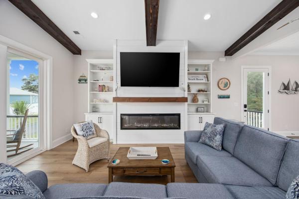 Island Lullaby Heated & Cooled Spa & Arcade - Pawleys Island, SC