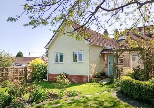 Picquet View - Warminster