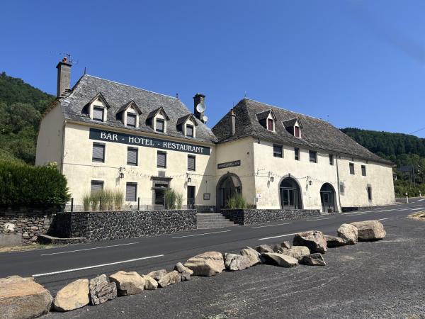 Gîte-auberge Du Pont De Lanau - Saint-Flour