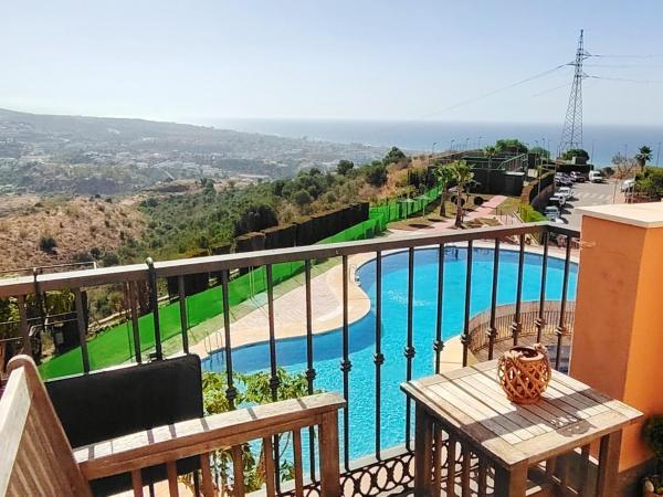 Duplex La Calma, With Views Of The Sea And Mountains - Rincón de la Victoria