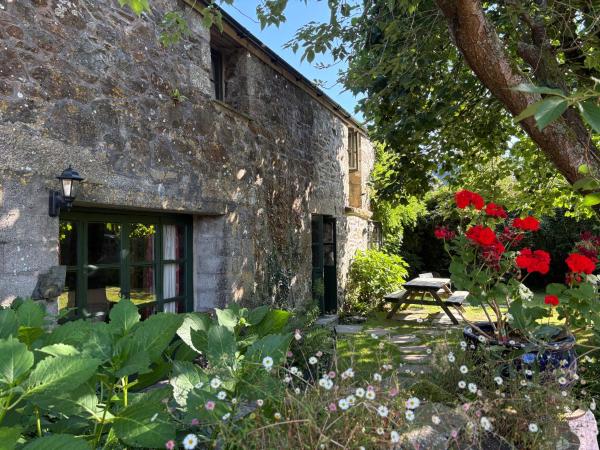 The Barn, Higher Boden, Manaccan, Helston, Cornwall - Coverack