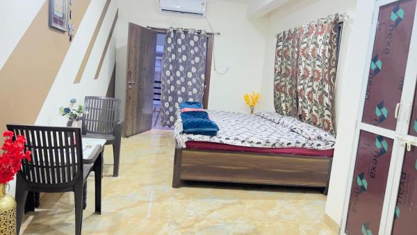 Sarvagya Homestay - Ujjain