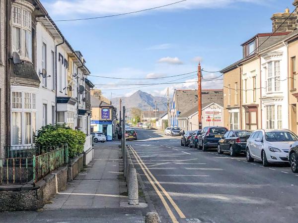 Snowdon House - Porthmadog
