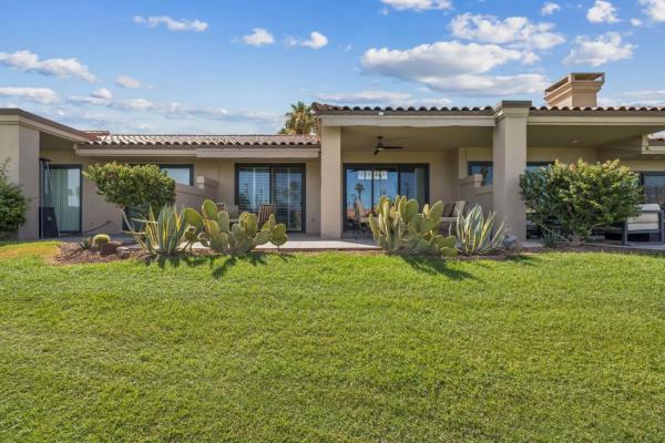 Chic Palm Desert Gem - Relax, Swim, Repeat - Palm Desert, CA