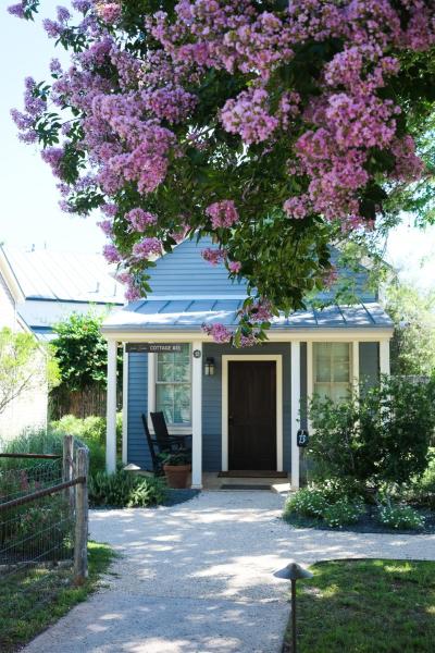 Hill Country Herb Garden - Fredericksburg, TX