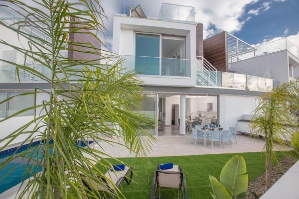 Villa Olive Gold, Luxury And Brand New 2bdr Protaras Villa With Private Pool - Protaras