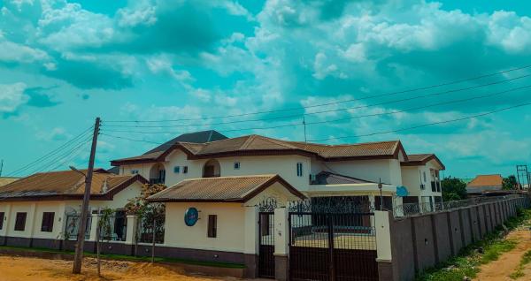 Clemstar Hotel - Benin City