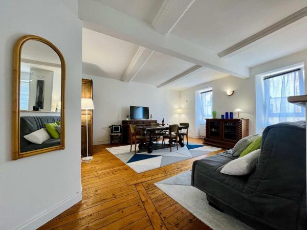 The Duplex Des Flots In The Heart Of Grandcamp Just Steps From The Beach - Isigny-sur-Mer