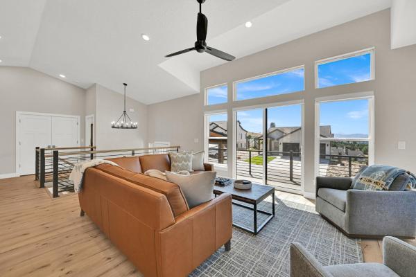 New 5 Bedroom House All Season Paradise Powder Mountain Views & Golfing - Ogden, UT
