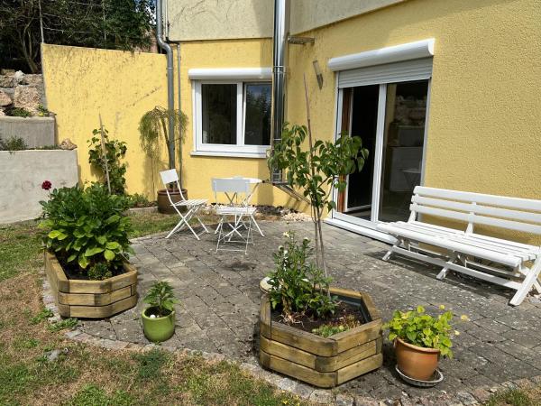 Einliegerwohnung In Ruhiger Lage - Trossingen