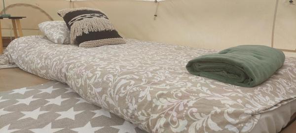 Jaagu Metsatelk Neljale - Estonie