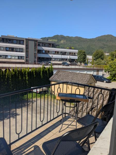 Apartment In The Middle Of The City Center In A Quiet Street - Loen