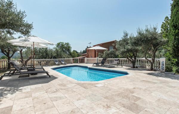 Apartment In Villa With Pool - Draguignan