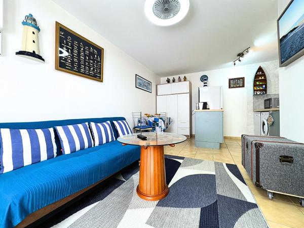 Côté Mer - Appartement Chaleureux & Cosy - Déco Bord De Mer - Centre-ville Rue Commerçante - Smart Tv Netflix & Wifi Fibre - Cuisine ÉQuipée & Nespresso - Check-in Autonome - Parking Facile à Proximité - Confort & Sérénité - Sens