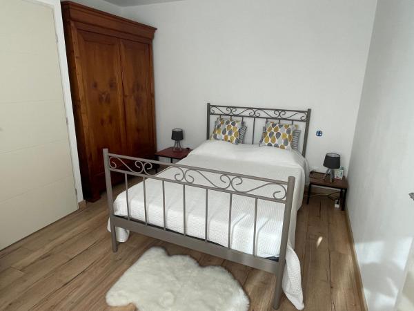 Chambre Dans Villa Récent - Ariège