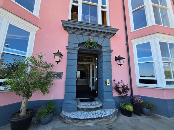 Royal Lion Hotel - Tenby