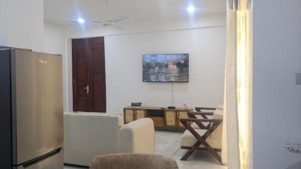 Spacious 3-bedroom Apartment With Modern Amenities In Zanzibar - Zanzibar