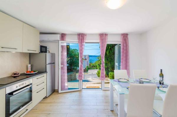 Apartments In Dramalj 39512 - Dramalj
