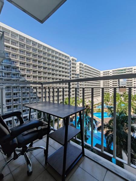 Shell Residences Moa - Josh - Parañaque