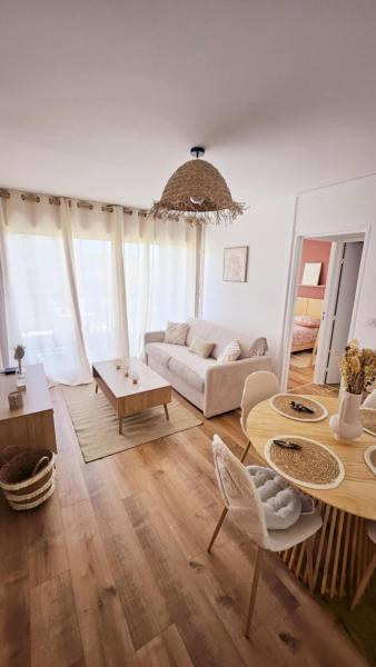 Le Cocon De La Bizontine - Franceville-Plage