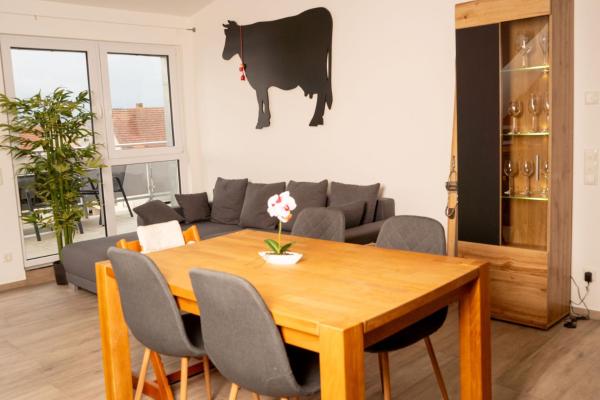 Moderne 3 Zimmer Wohnung Panorama Mit Großem Balkon Für 4personen Inklusive Wifi Und Parkplatz - Gunzenhausen