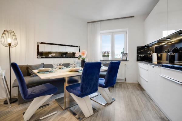 Katies Apartments Augsburg - Zentral - 4 Zimmer - 7 Personen - 2 Parken - Nintendo Switch - Disneyplus - E-kamin - Augsburg