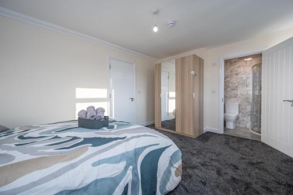 Luton Luxury Stay - Dunstable