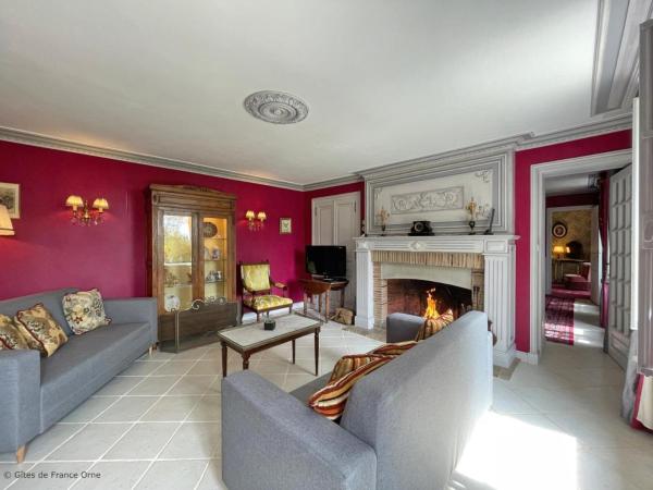 Charmante Maison Avec Jardin Clos à Saint-pierre-des-loges - L'Aigle