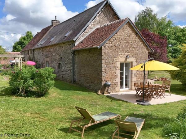 Charmante Longère Avec Jardin Exceptionnel Et Wifi à Saint-fraimbault - Fr-1-497-246 - Domfront