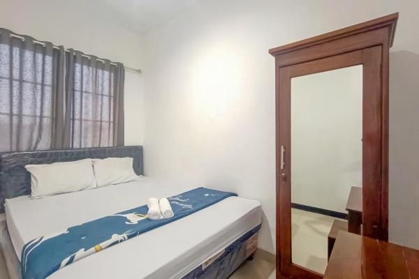 Pasadena House Semarang Mitra Reddoorz - Semarang