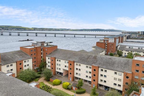 Thorter Row - Quayside Apartment - Dundee, UK