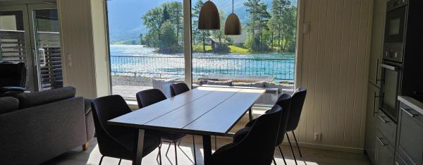 Lakeside Apartment - Olden