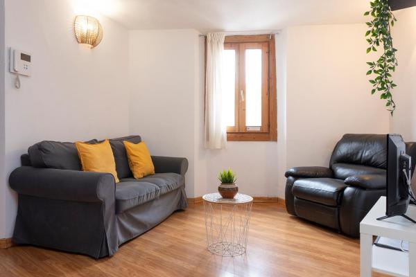 32ara1086 - Newly Refurbished 3br Flat - Barcelona