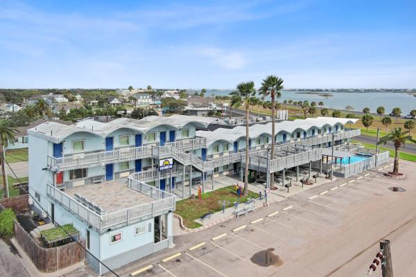 Blue Wave Inn - Rockport, TX