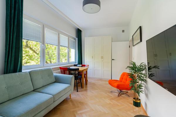 Hoza Str Apt Close To Everything - Warsaw Chopin Airport (WAW)