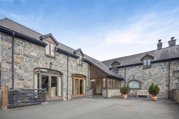 4 Bed In Talybont Oc-y32384 - Aberdovey