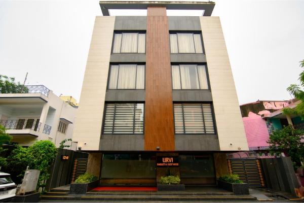 Urvi Banquets & Guest House - Kolkata (Calcutta)