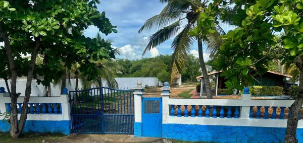 Sié Cabaña-finca En Coveñas Cerca A La Playa - Bolívar