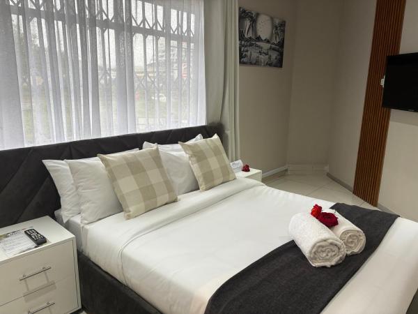 Kilimanjaro Lodge Bed & Breakfast - Johannesburg