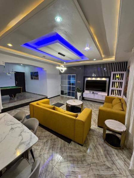 Executive 4 Bedroom Bungalow At New Haven Extension, Enugu - Nigerija