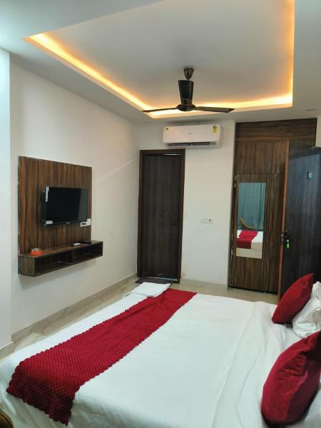 Hotel Noida Royal Residency - Noida