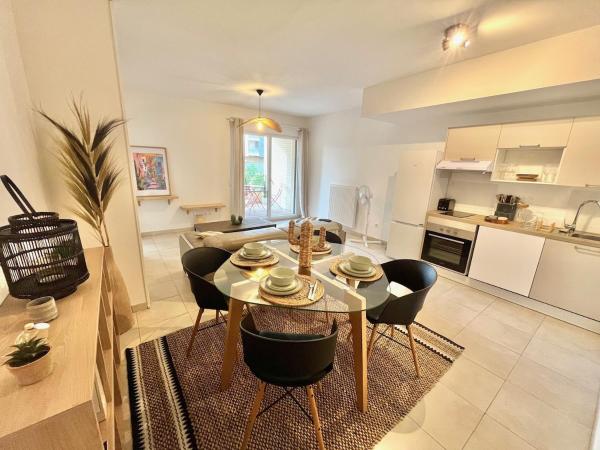 Beautiful Flat In Port Marianne With Parking - Montpellier