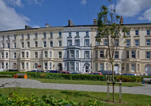 Sandy Bay Suites - Bridlington