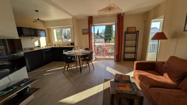 Le Sacré-cœur- Cosy T3 Balcon & Parking-400m Métro - ibis Toulouse Pont Jumeaux