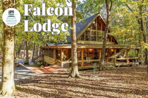 Falcon Lodge - Hot Tub Fire Pit & Games - Alabama